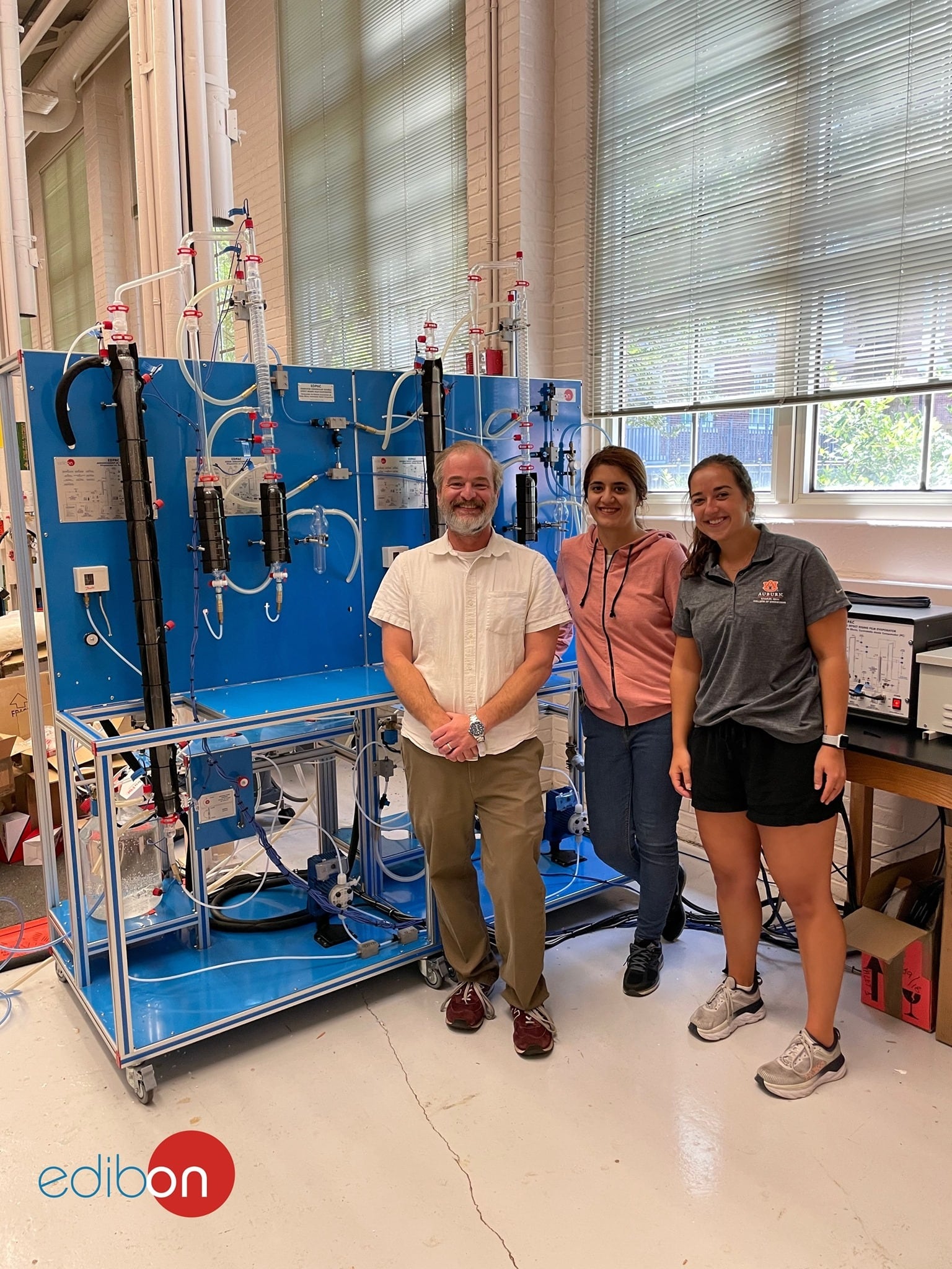 Setting up at Auburn University - Blog EDIBON