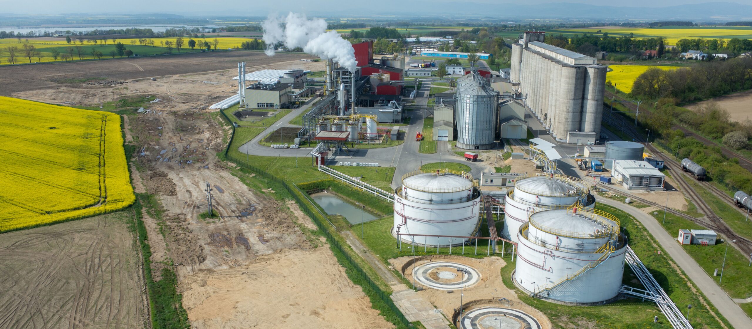 Second-generation biofuels: the sustainable future at EDIBON - Blog EDIBON